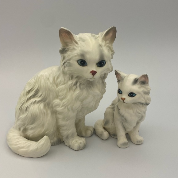 Lefton | Art | Lefton Vintage White Porcelain Persian Cat And Kitten ...